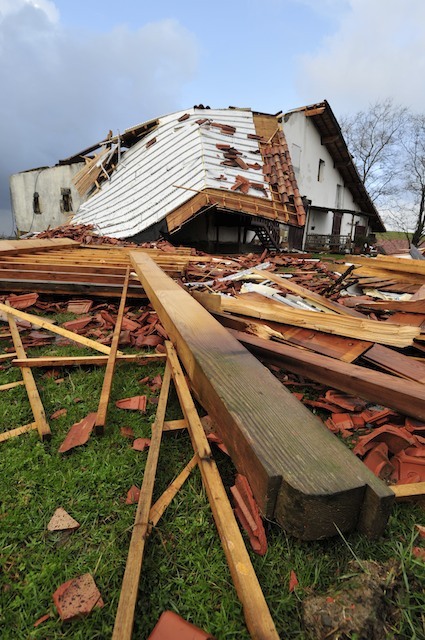 Hurricane Klaus - Blog - Survive France